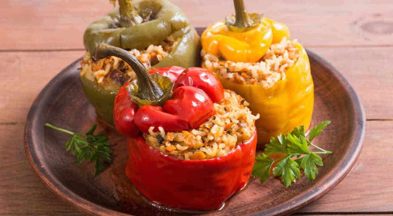 Poivrons farcis au riz épicé healthy - Recette Plat sain